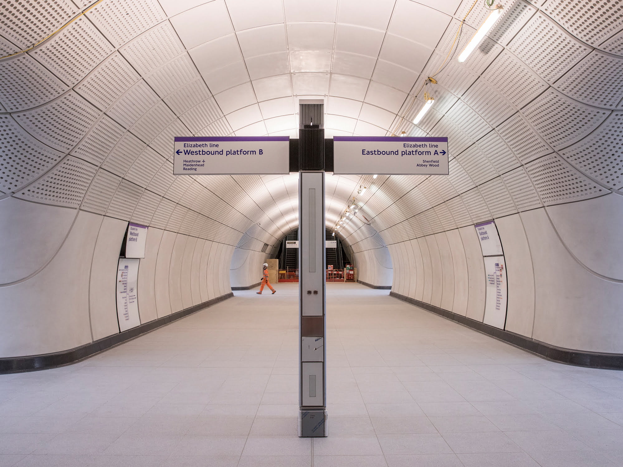 Crossrail Wayfinding Strategy, Graphic & Product Design - Maynard Design